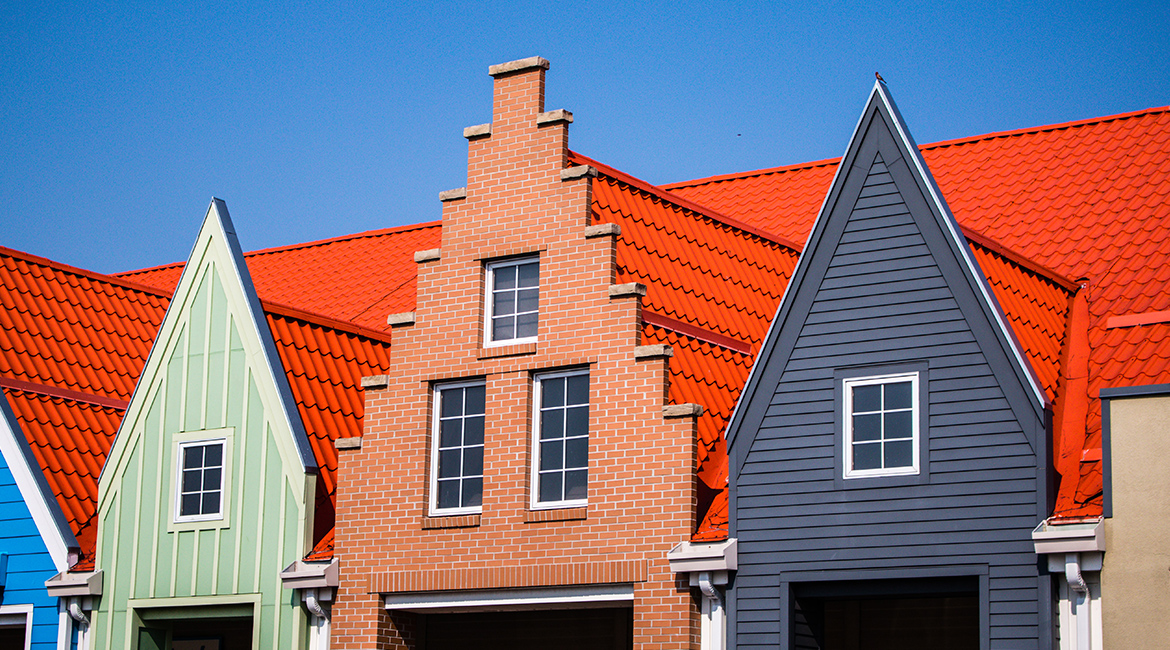 Roofing House - Royal Roofing & Gutters